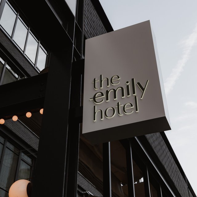 Downtown Chicago Boutique Hotel | The Emily Hotel | Fulton Market