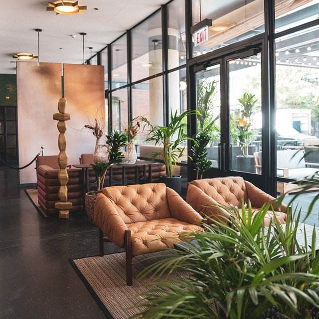 Fora Restaurant & Patio in Fulton Market | The Emily Hotel Chicago